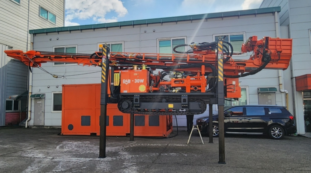 D&B-30W - ECDS Drilling Rig Solutions